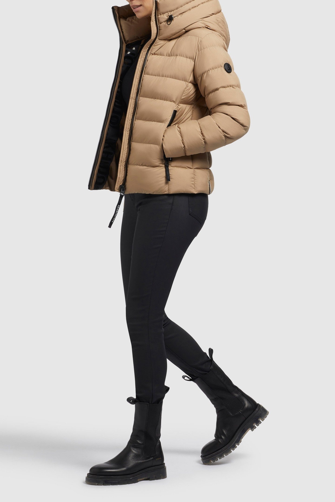 ADEVA MATT WARM SAND | Online Outlet | Otrium